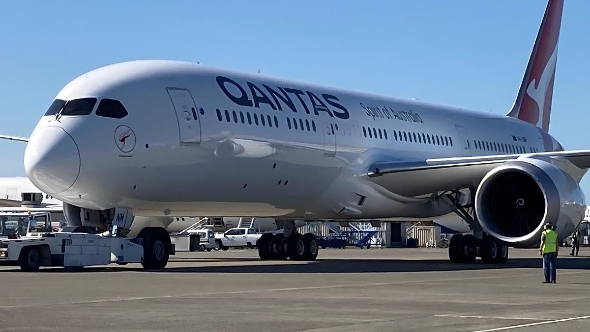 Qantas’s penultimate 787 enters service – Australian Aviation